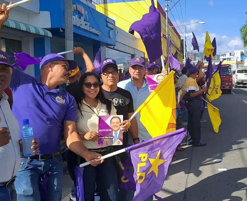 Entusiasta y altamente concurridos Toques de Banderas del PLD | PLD AL DIA