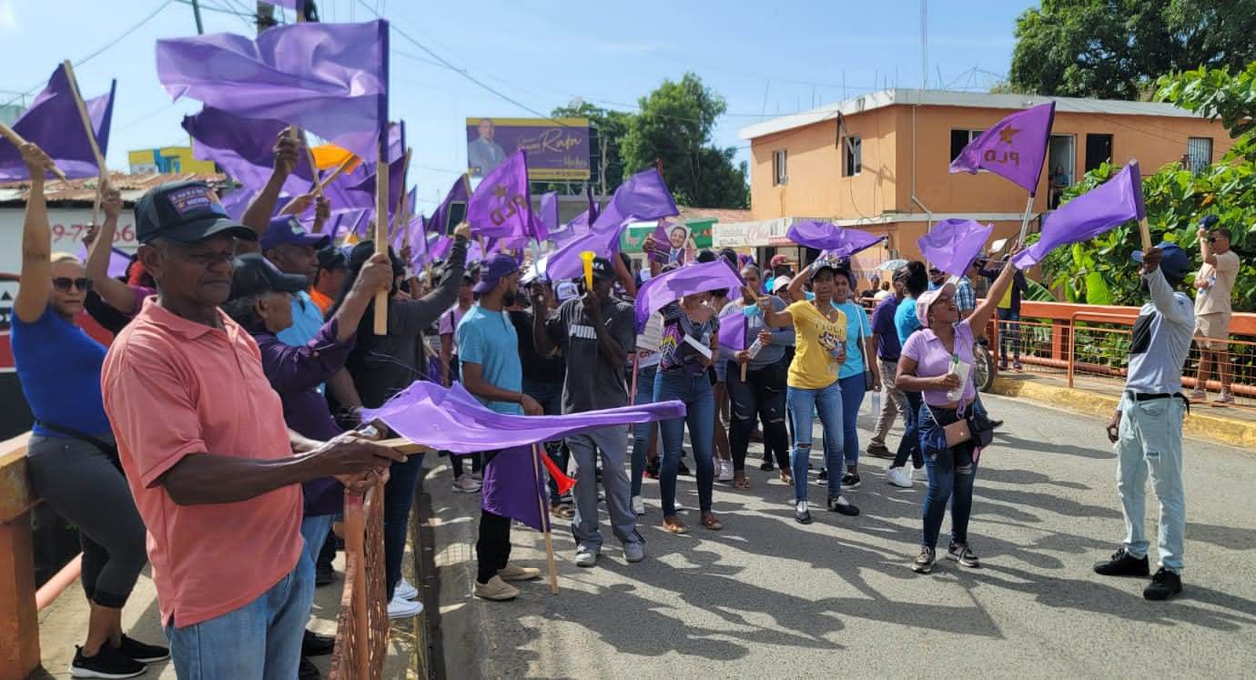 Entusiasta y altamente concurridos Toques de Banderas del PLD | PLD AL DIA